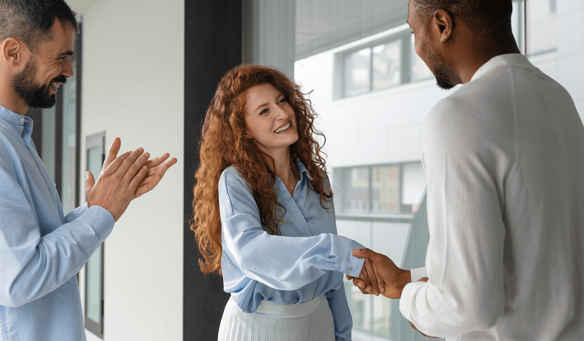 10 Tips on How to Start a Presentation and Impress Your Audience